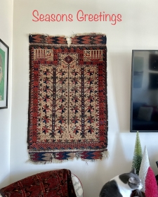 rugrabbit.com | Antique Rugs and Carpets | Asian Art | Tribal Art