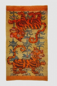 rugrabbit.com | Antique Rugs and Carpets | Asian Art | Tribal Art
