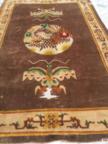 rugrabbit.com | Antique Rugs and Carpets | Asian Art | Tribal Art