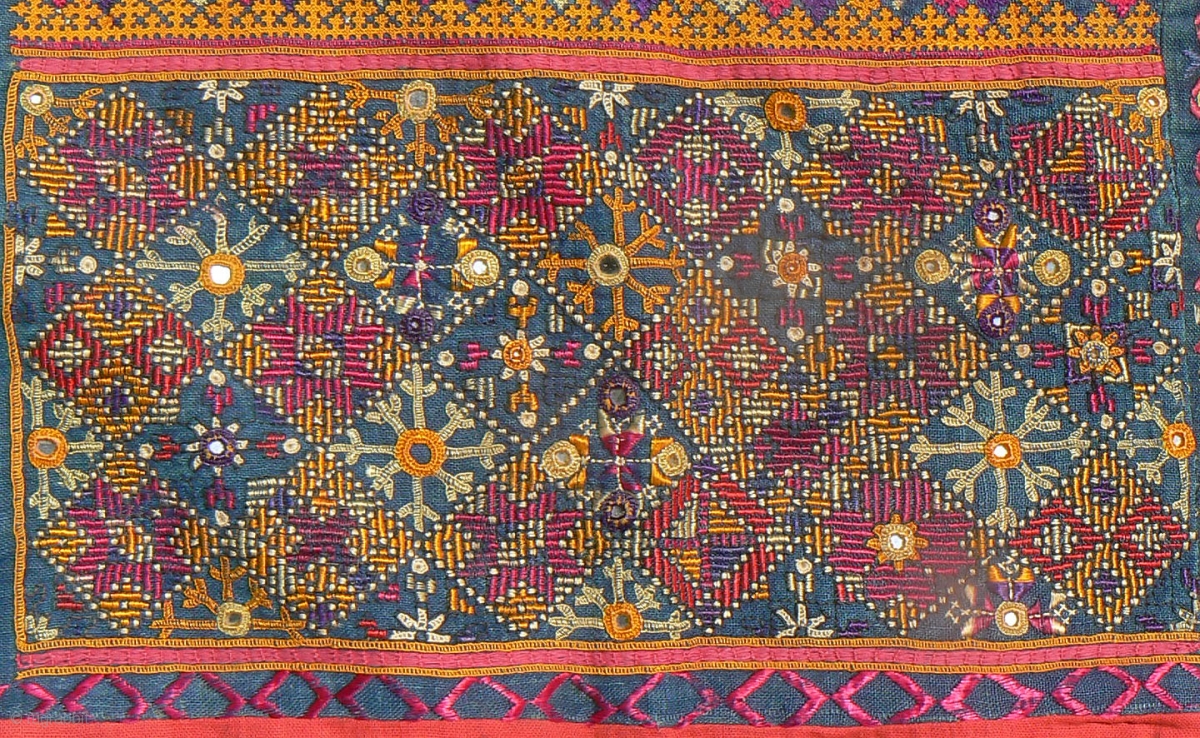 Excellent Old Indian Embroidered Textile From The Thar Desert Region In