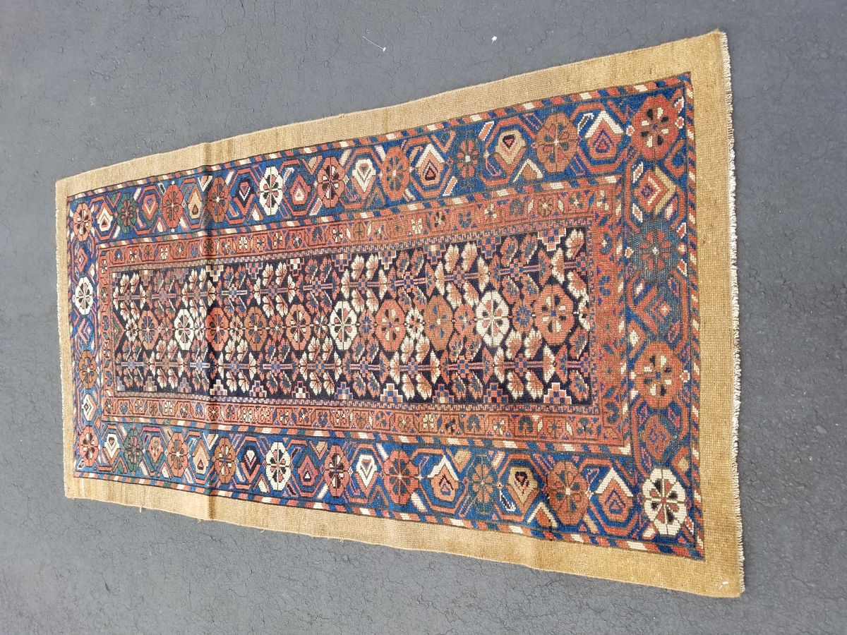 Sarab 3 3x6 2 One Small Area Of Ware Besides That All Over Even Low